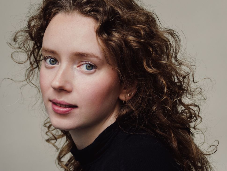 Meg Josephson im Interview über People Pleasing - und wie man es lernt ...