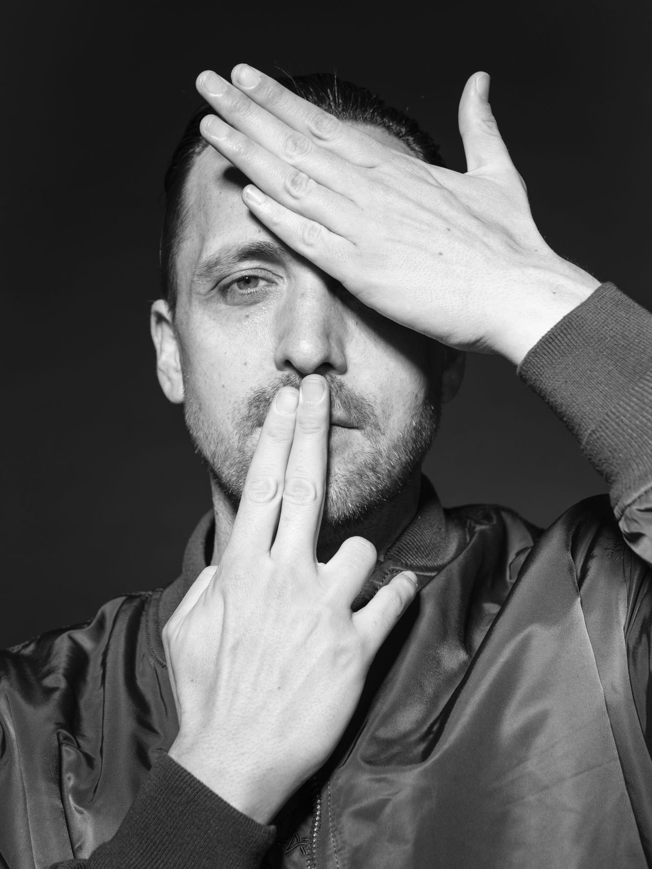 Danger Dan im Interview ohne Worte - SZ Magazin