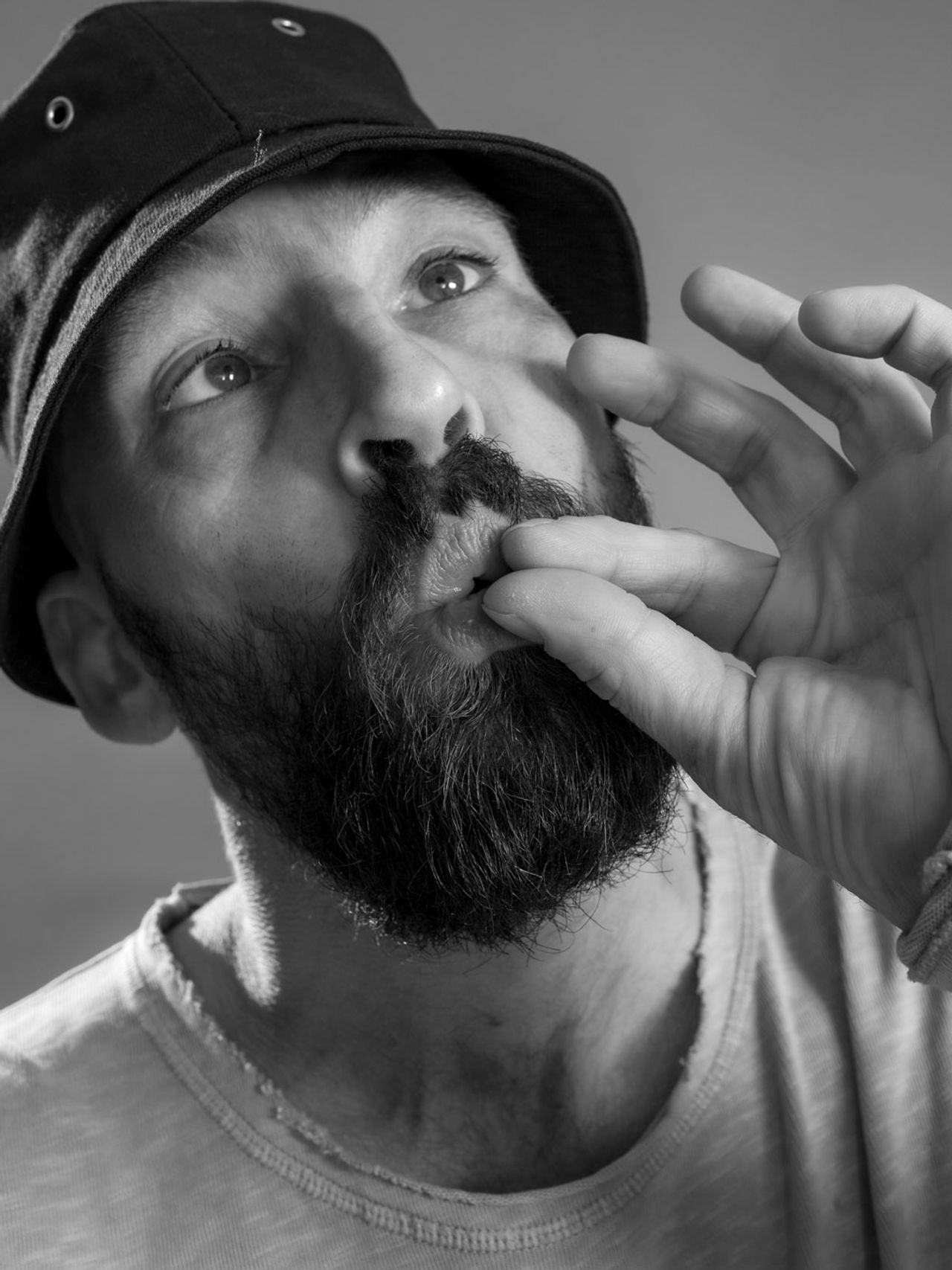 Der Reggae-Musiker Gentleman im Interview ohne Worte - SZ Magazin