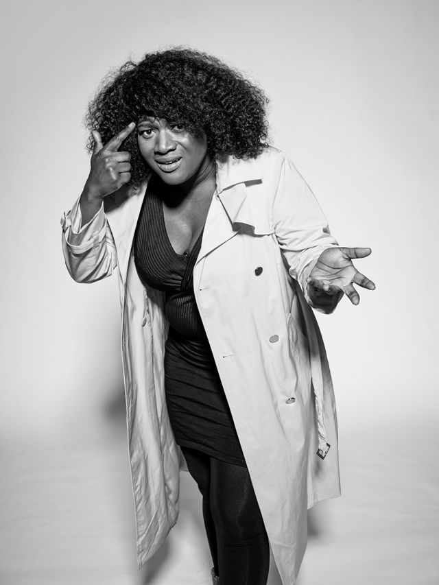 Thelma Buabeng im Foto-Interview - SZ Magazin