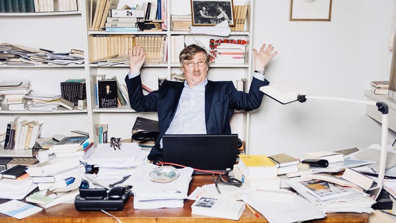 Cheflektor von Suhrkamp Raimund Fellinger im Interview - SZ Magazin