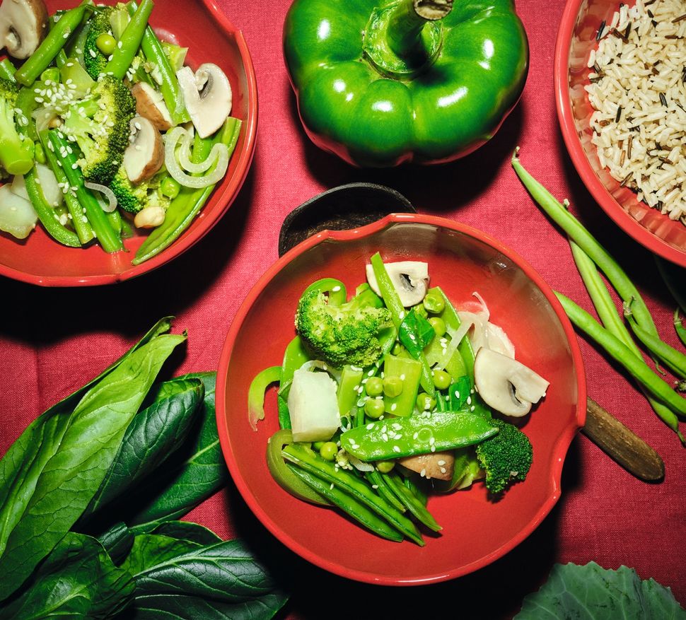 Rezept für grünes Chop Suey mit Pak Choi und Paprika von Stephan ...