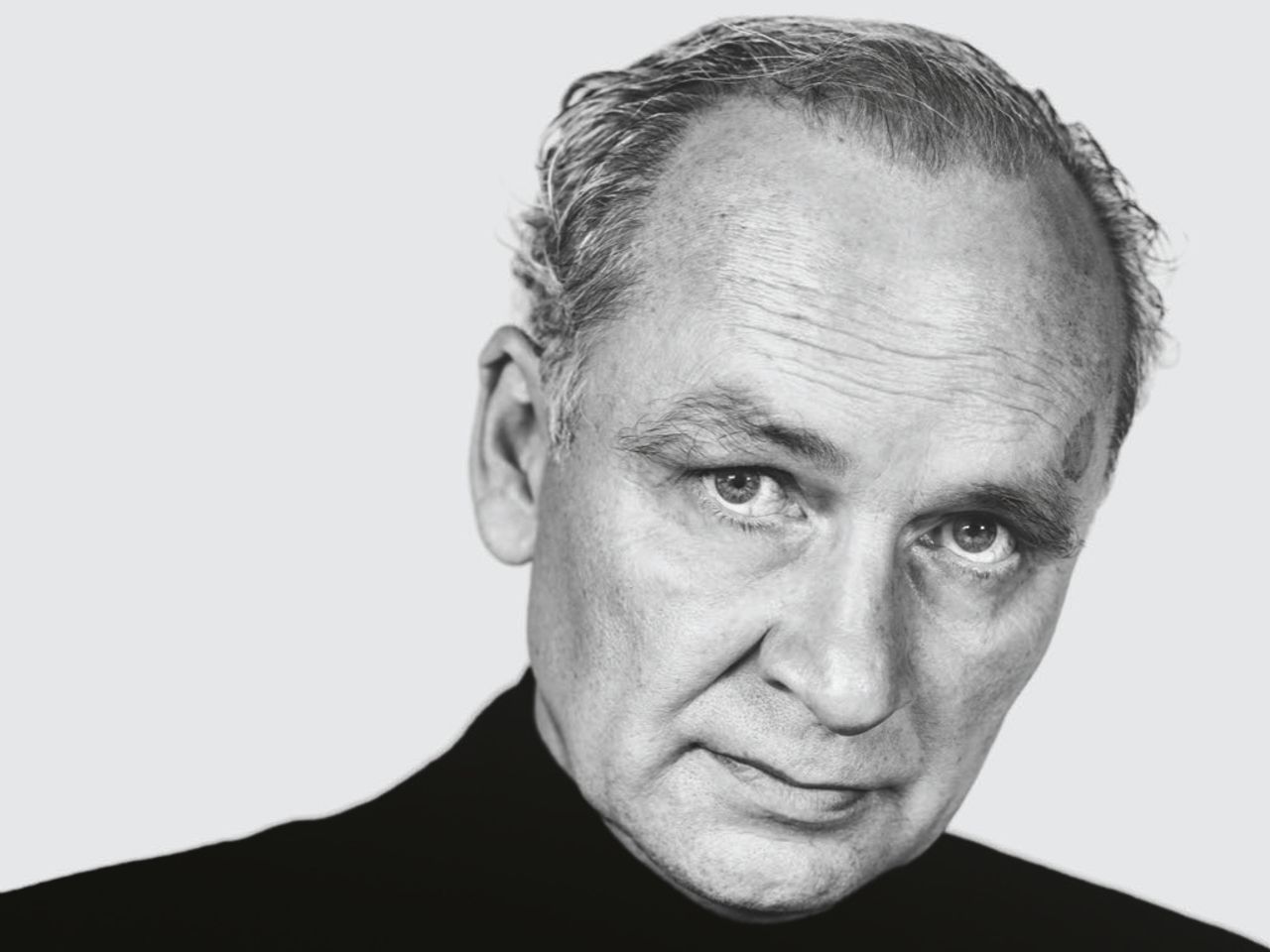 Ferdinand von Schirach: Der Schriftsteller im Interview - SZ Magazin