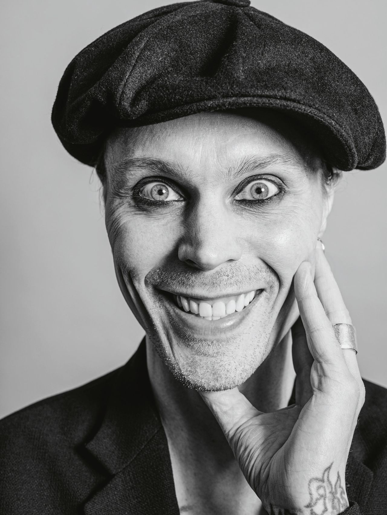 Ville Valo im Interview ohne Worte - SZ Magazin