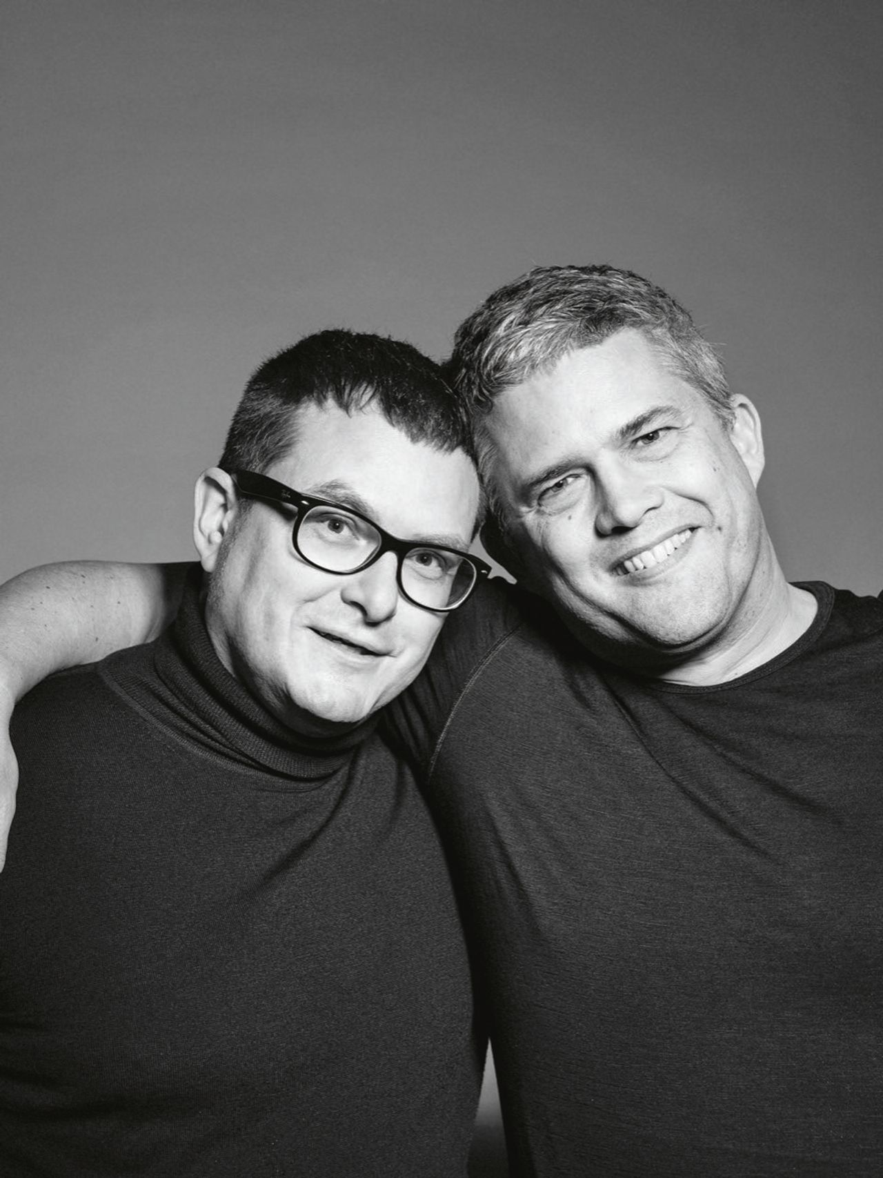 Die Podcaster Philip Banse und Ulf Buermeyer im Interview ohne Worte ...