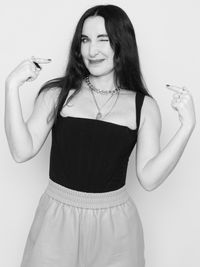 Die Schriftstellerin Mirna Funk im Interview ohne Worte - SZ Magazin