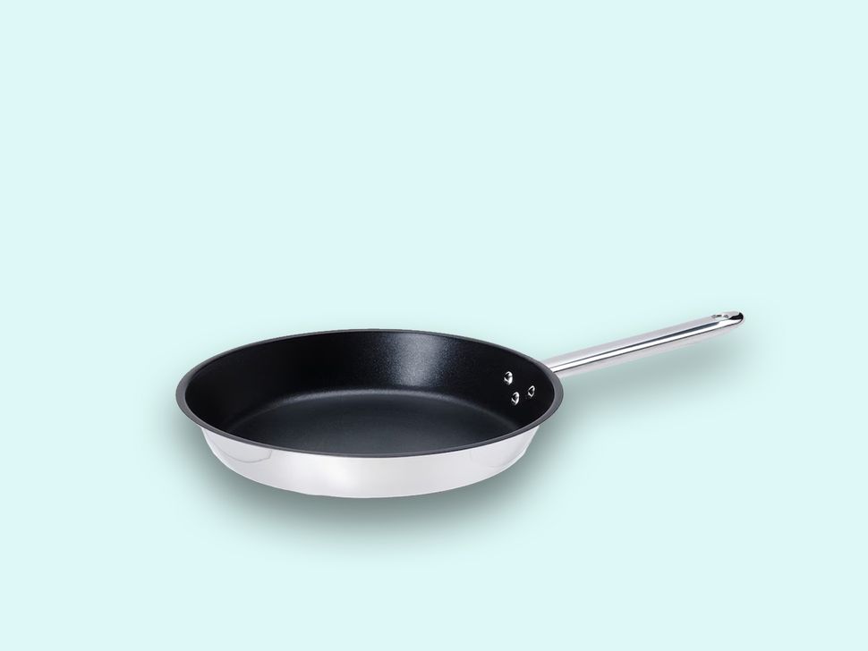 Pfannen im Test: Von acht Produkten überzeugt eine besonders - SZ Magazin