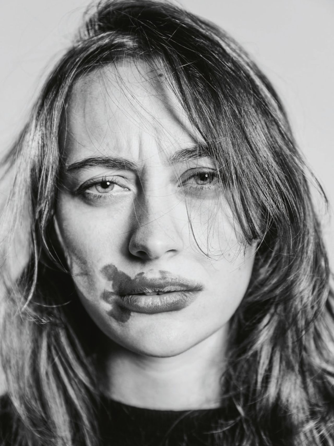 Die Schauspielerin Mercedes Müller im Interview ohne Worte - SZ Magazin