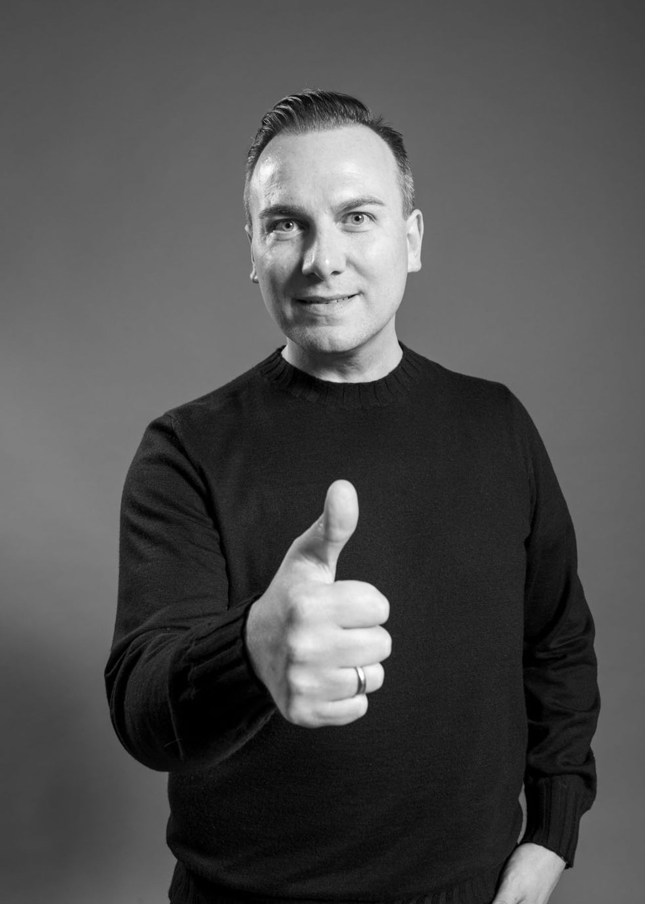 Tim Raue im Foto-Interview - SZ Magazin