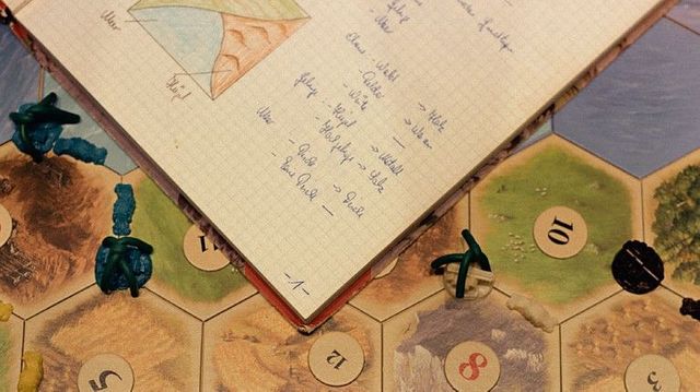 Catan-Erfinder Klaus Teuber und sein Sohn Benjamin im Interview - SZ ...